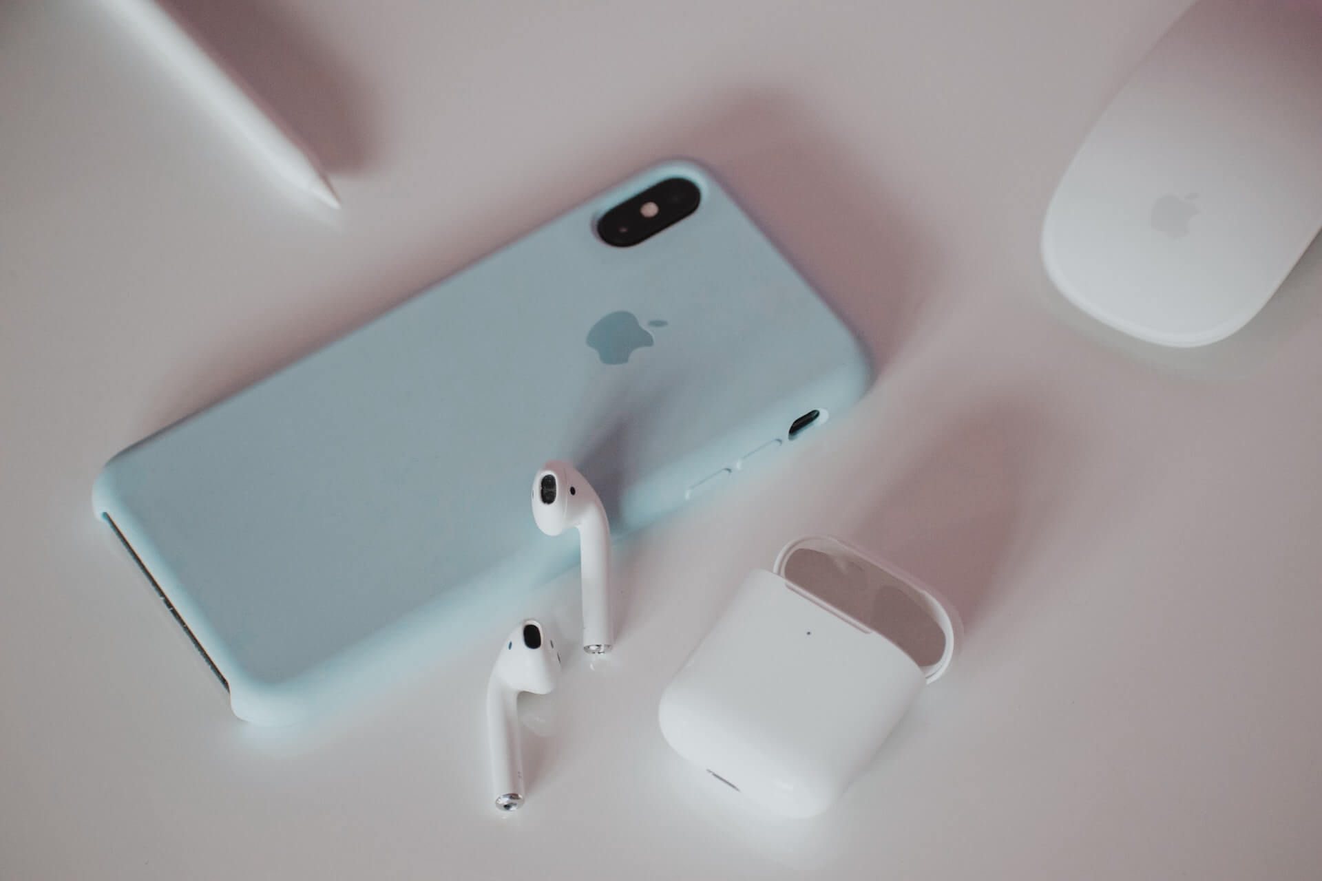 5 Types Of iPhone Accessories That Make The Perfect Gifts - Techsive