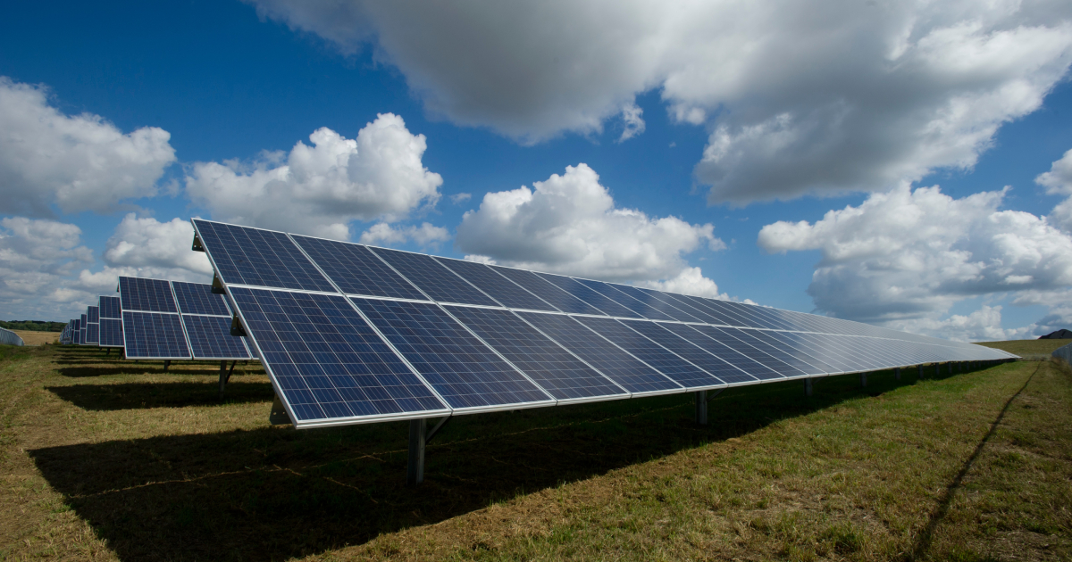 Photovoltaic Cells Vs. Solar Panels: The Differences - Techsive